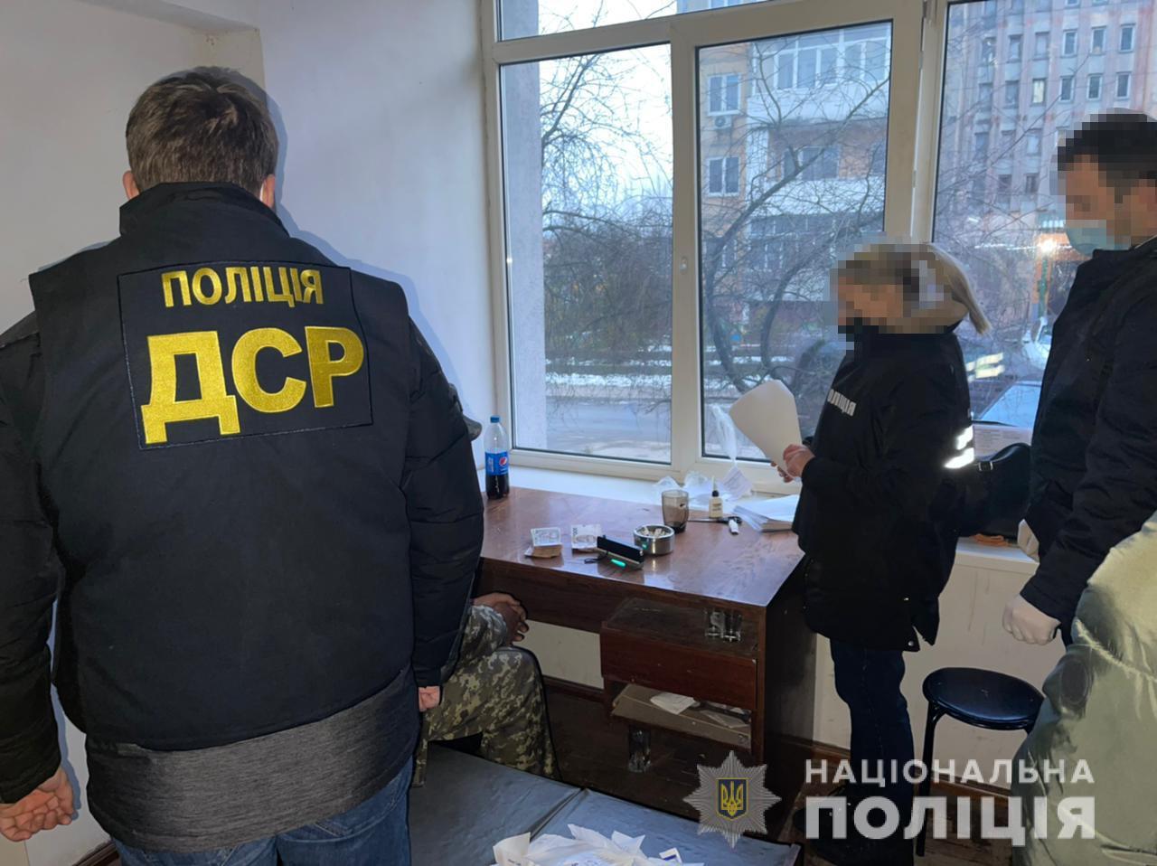 Новини Львова: на хабарі спіймали керівника одного з держлісгоспів ...